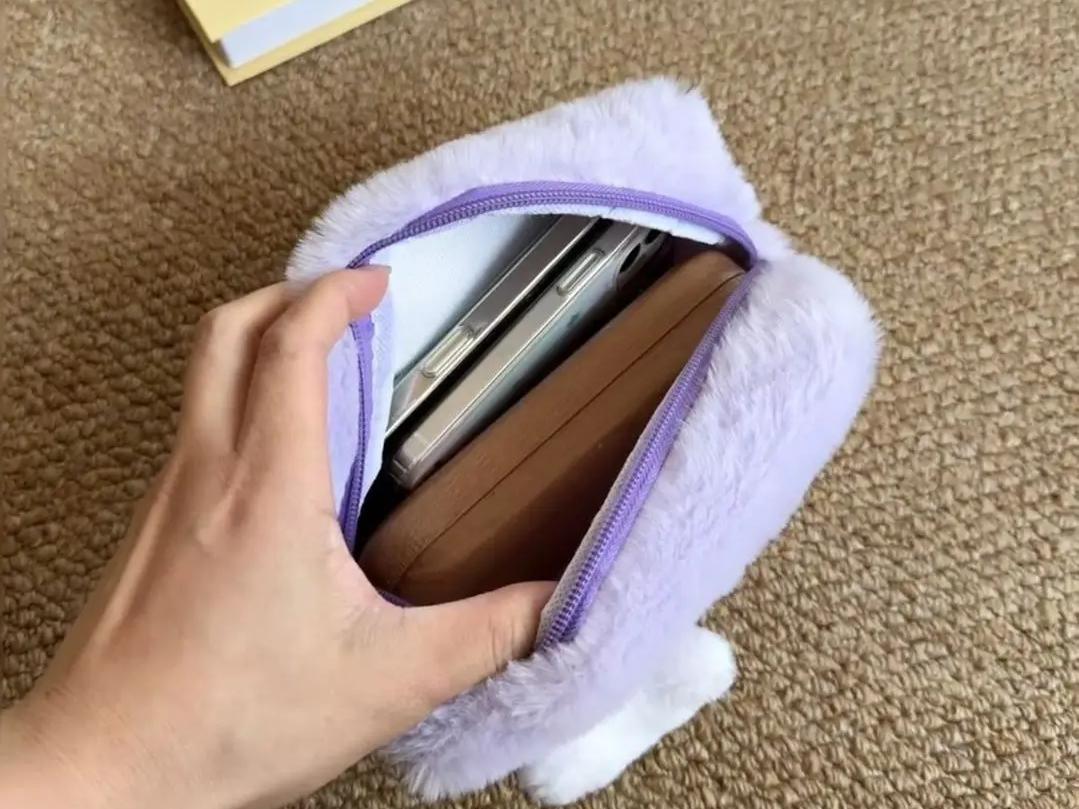 SKZOO Small Vanity Pouch